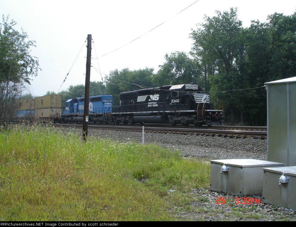 NS 3340 & NS 3380 push WB at Carney's Crossing Rd.